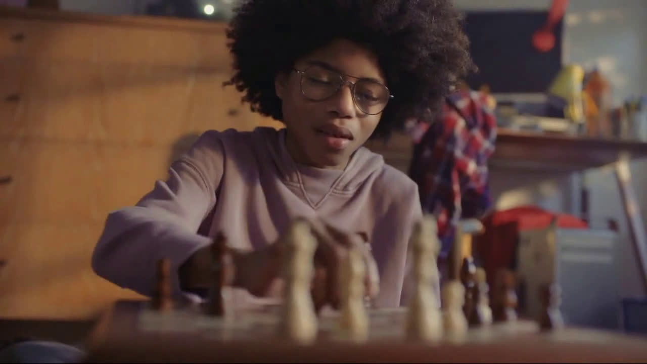 Cox Communications Homelife - Chess Ad commercial